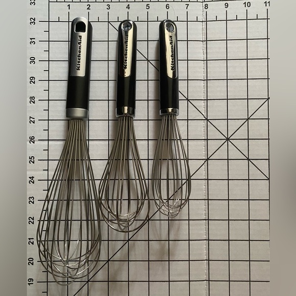 KitchenAid | Kitchen | Kitchenaid Whisk Set Of 3 Utility And Prep Black ...
